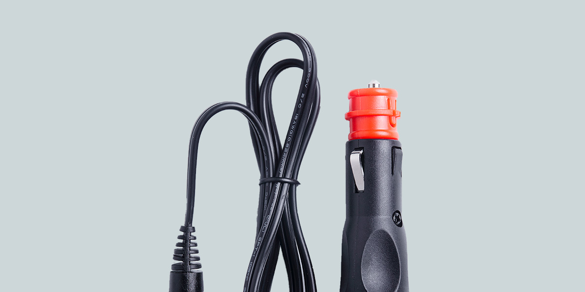 12V Universal Power Outlet Adapter | ewool®